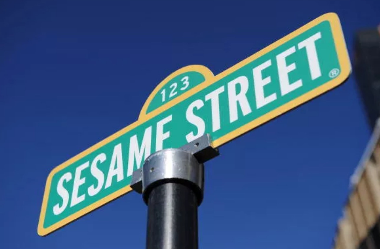 Sesame Street Introduces First Asian American Muppet – Tempo